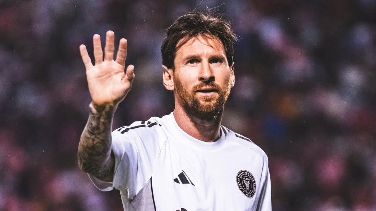 Lionel Messi aposta em novo visual e surpreende fãs; veja - Tá na rede!